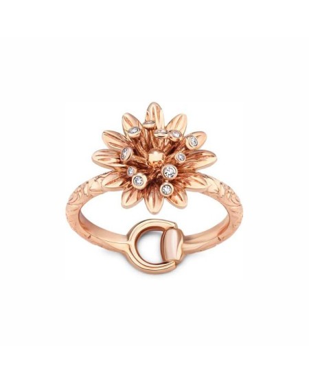 Anello Gucci Flora in Oro Rosa con Fiore e Diamanti